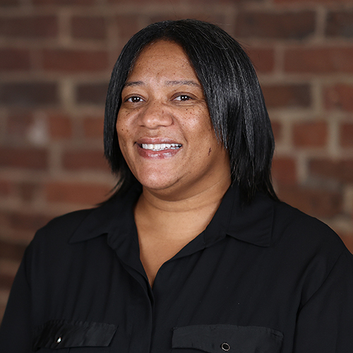 Tracy Thomas - Riverside